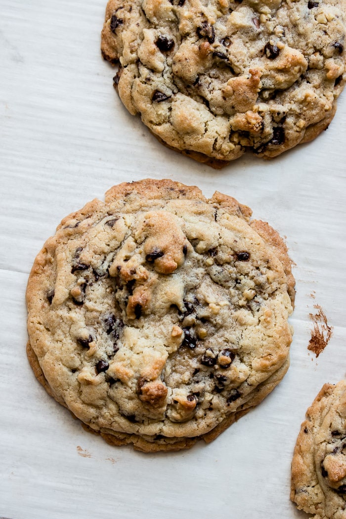 Chewy Giant Chocolate Chip Cookies - rosechocolatier.com.